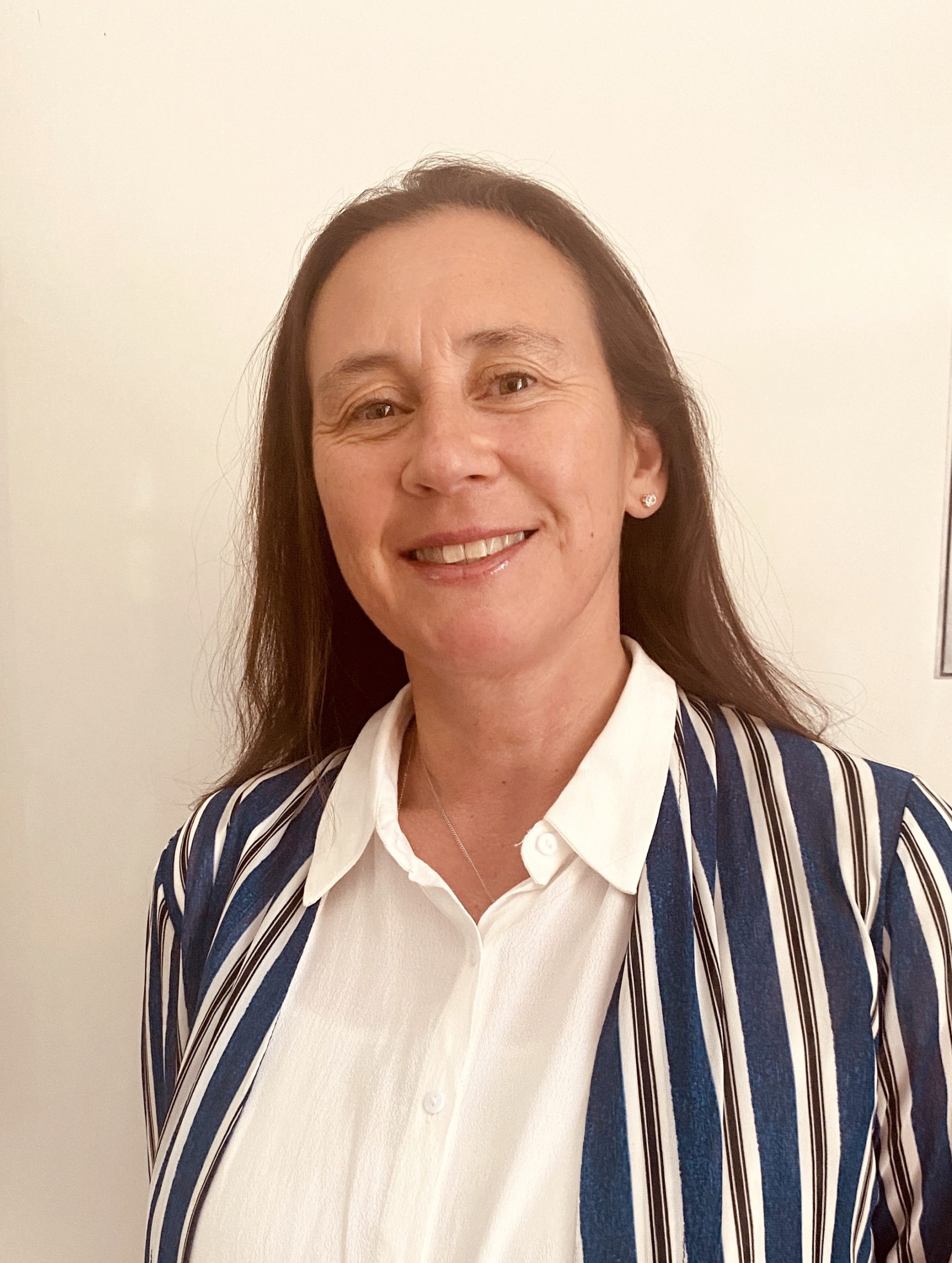 Prof. María Carolina Cortés | Liceo Juana Ross de Edwards