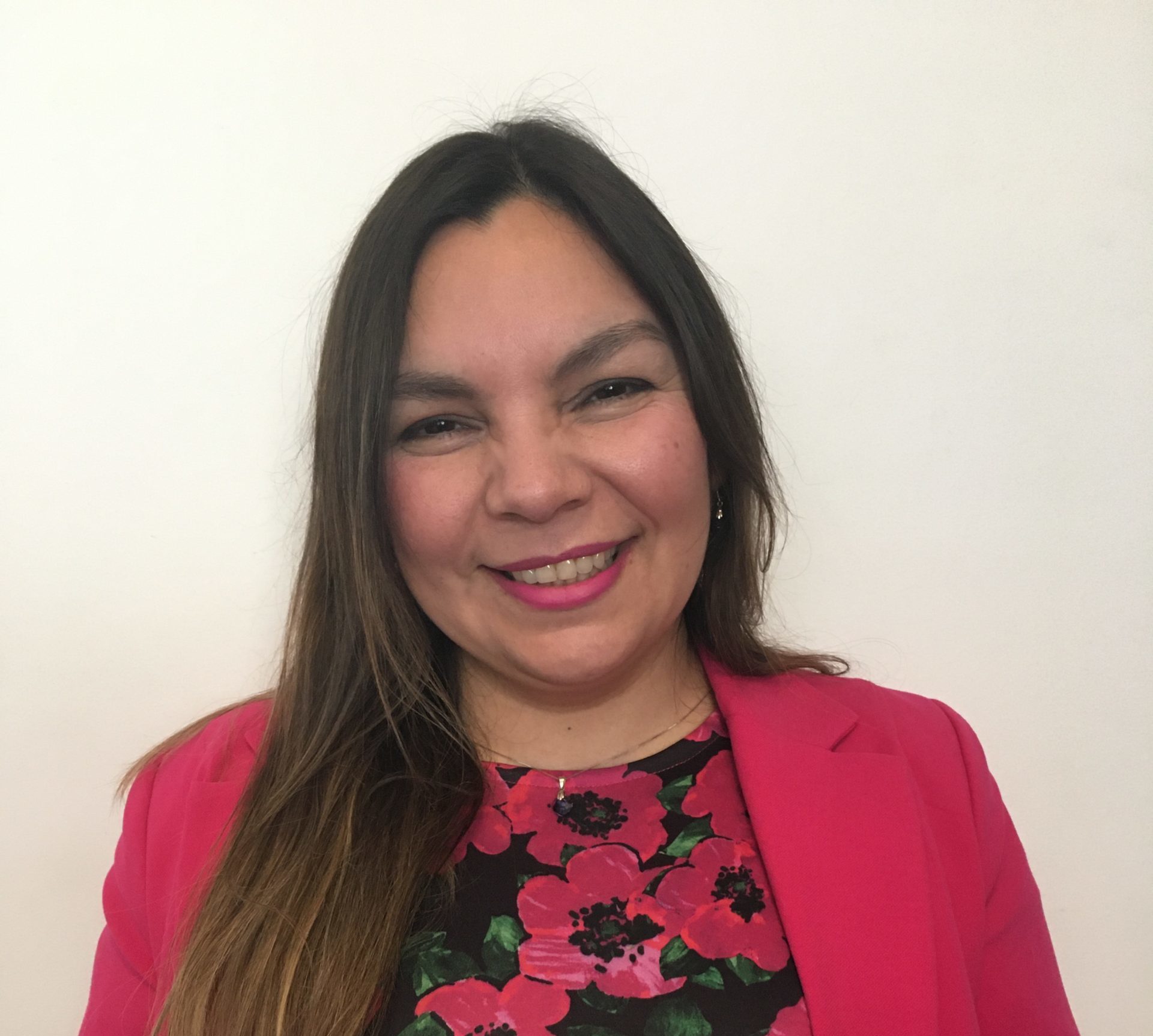 Prof. Daniela Ulloa García | Liceo Juana Ross de Edwards